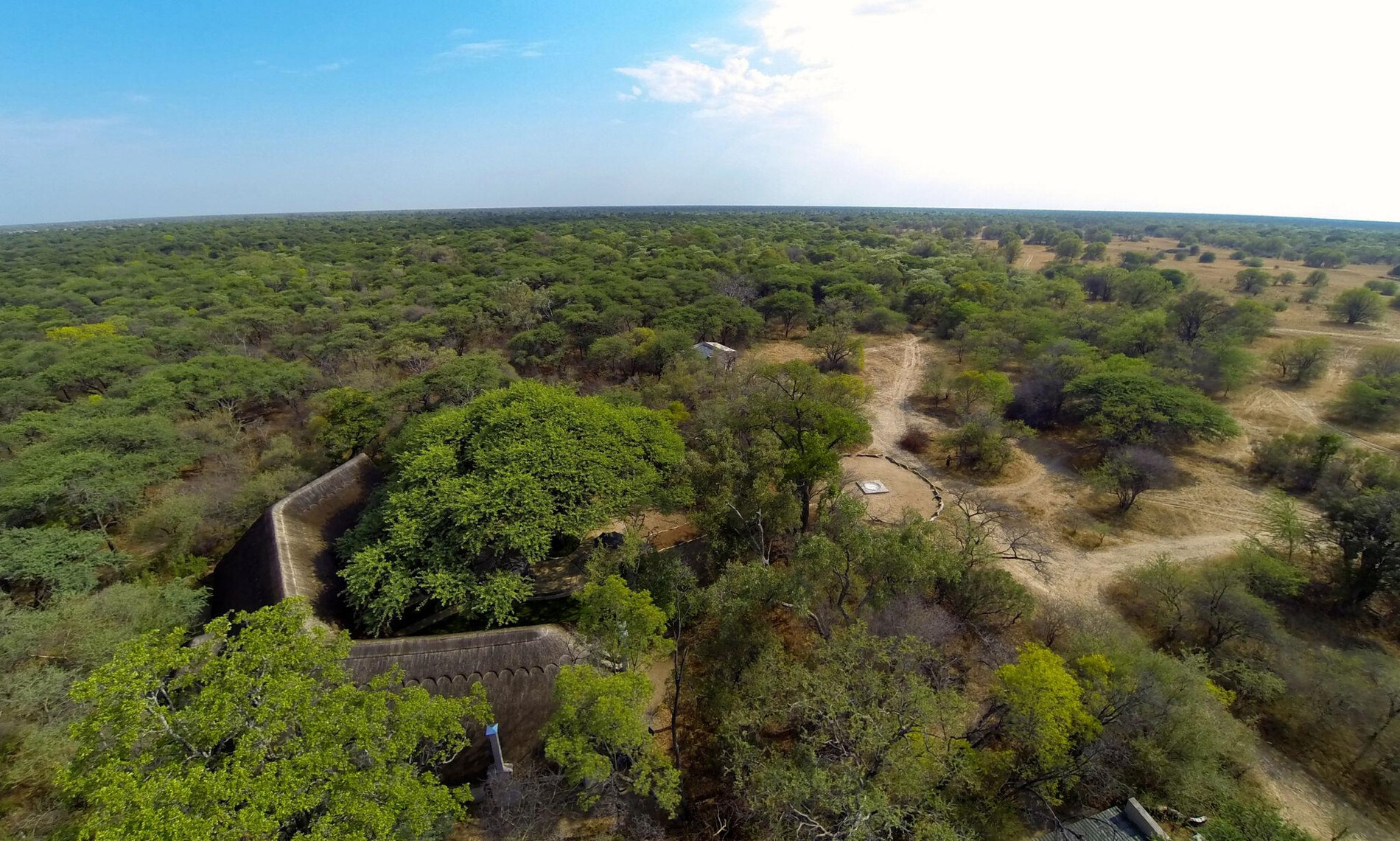 Camelthorn Lodge - Zimbabwe | Rhino Africa