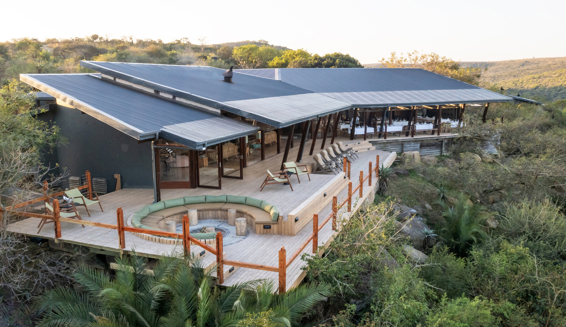 Rhino Ridge Safari Lodge - KwaZulu Natal | Rhino Africa