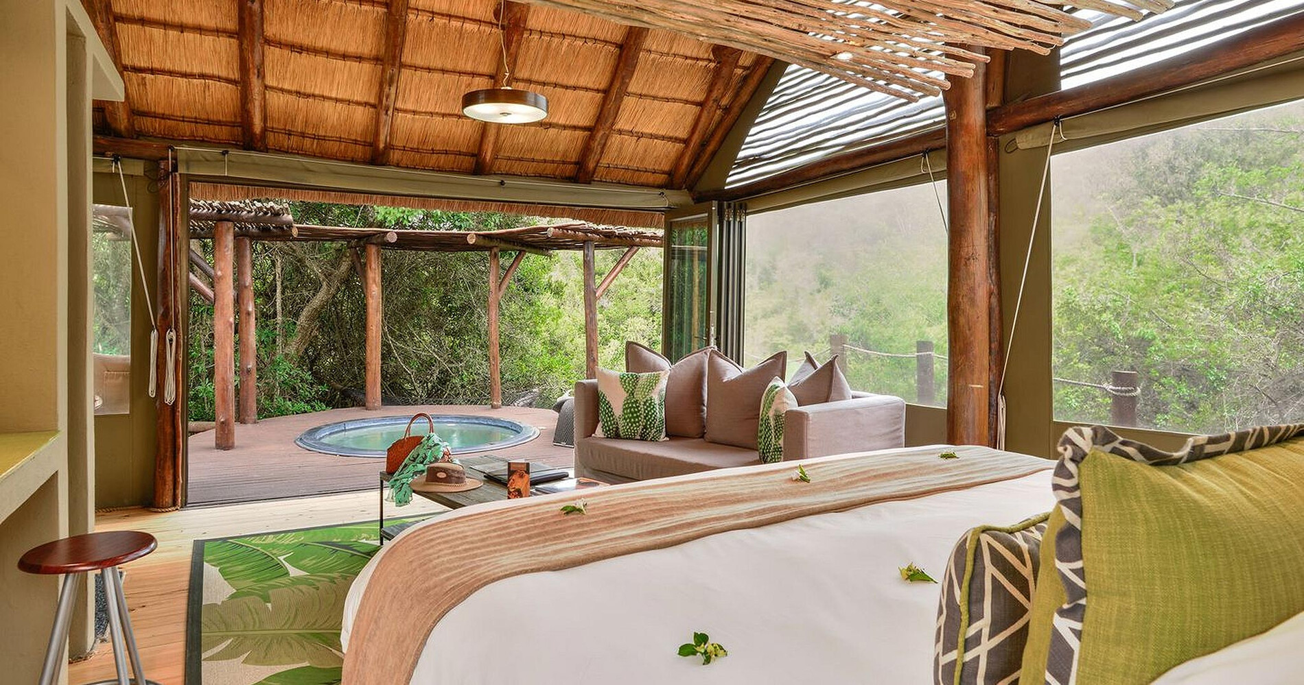 Shamwari Bayethe Lodge - Shamwari Game Reserve | Rhino Africa